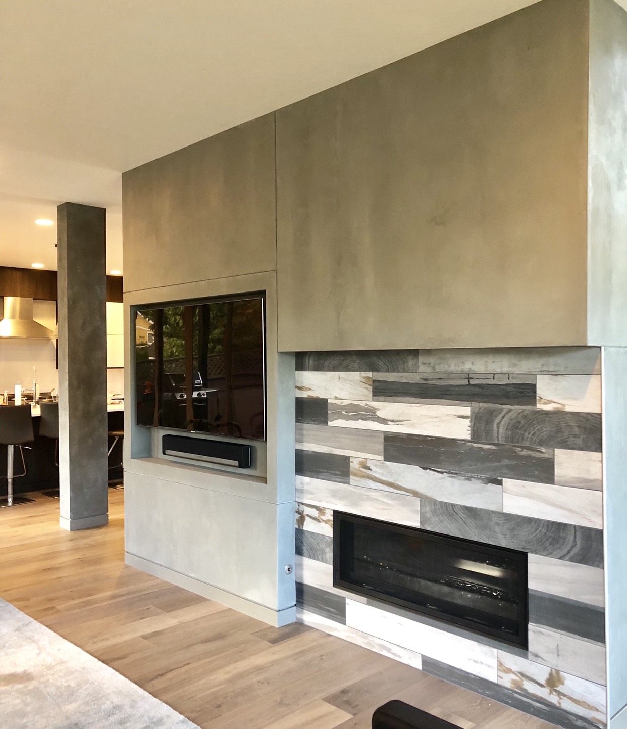 MODERN CONCRETE VENETIAN PLASTERS - Paradise Studios Luxury Interiors